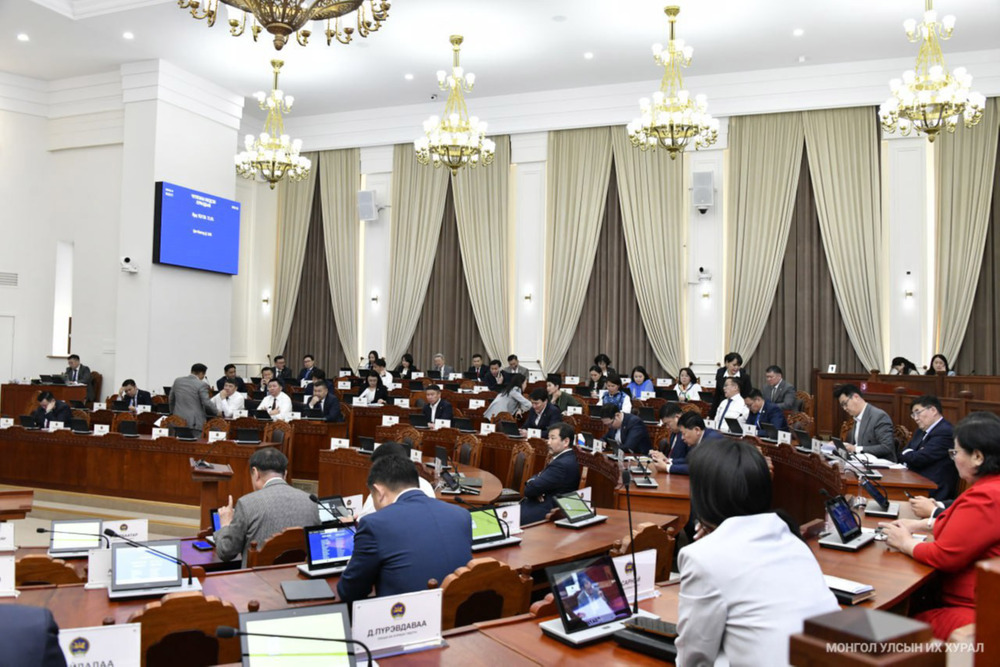 УИХ ЫН ЧУУЛГАН “ЭРЧИМ ХҮЧ 3” ИЙГ ХЭРЭГЖҮҮЛЭХ ЗЭЭЛИЙН ХЭЛЭЛЦЭЭРИЙГ СОЁРХОН БАТАЛЛАА